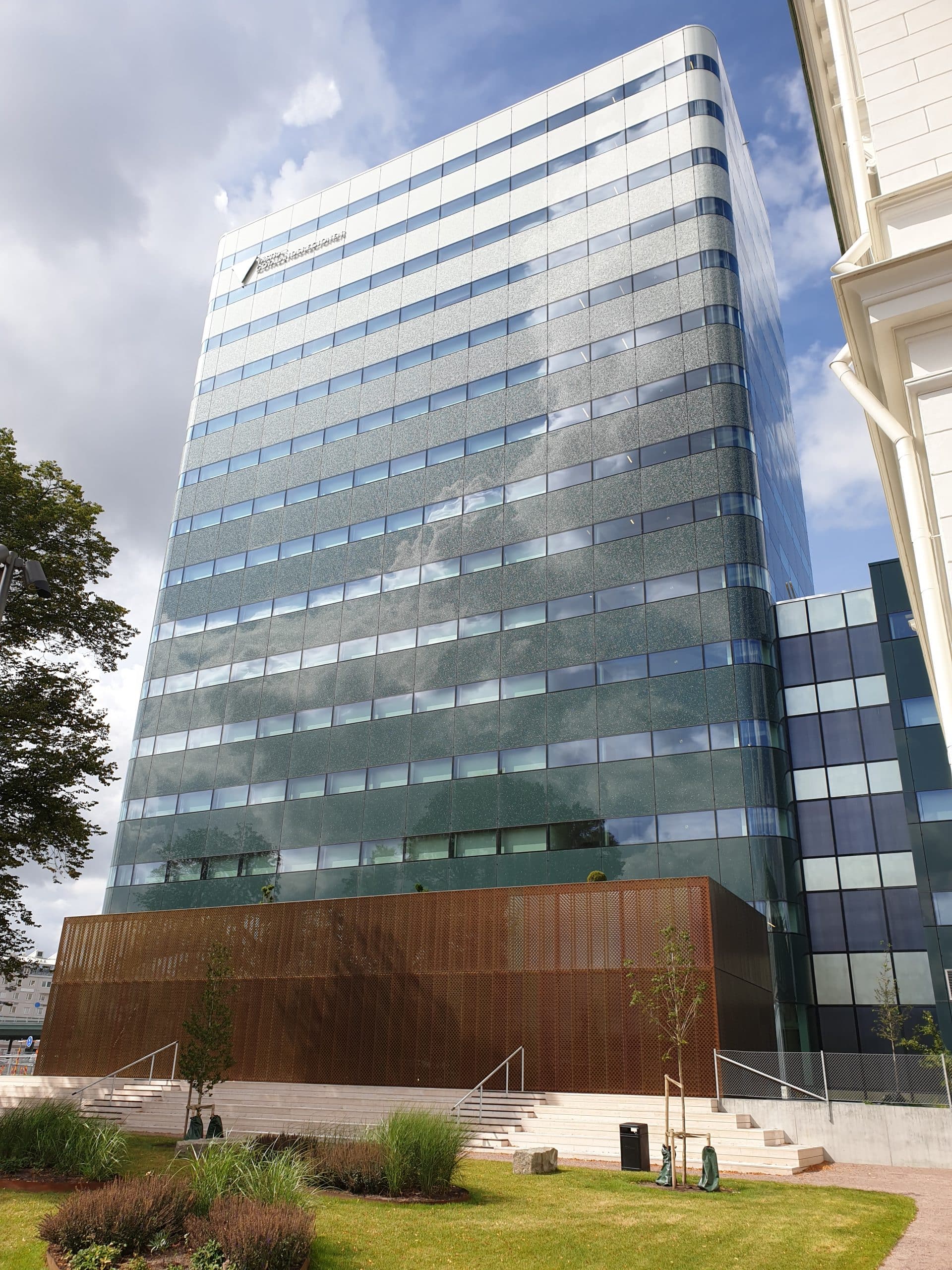 Mer glass må bli til nytt glass - Fremtidens Byggenæring